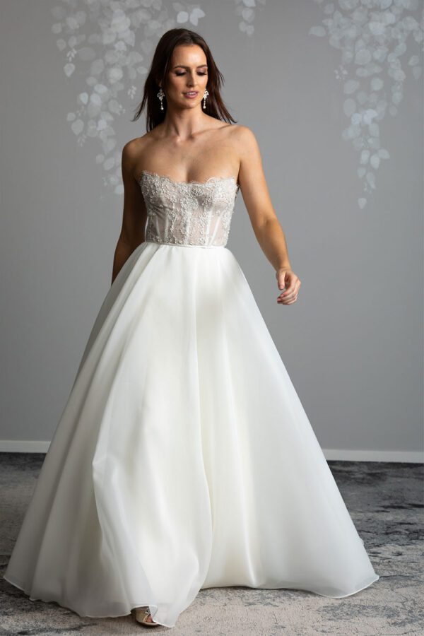 All Gowns » Vinka Design